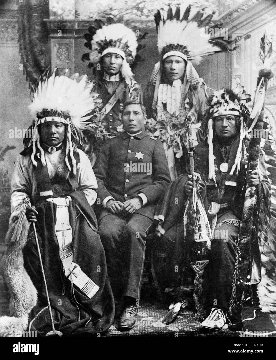 SIOUX AND POLICE CHIEF, c1891. /nA group of Lakota Sioux Native ...