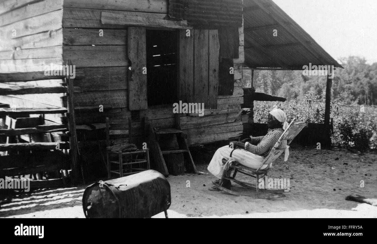 ARKANSAS: FORMER SLAVE, c1937. /nJulia Ann Jackson, a former slave at ...