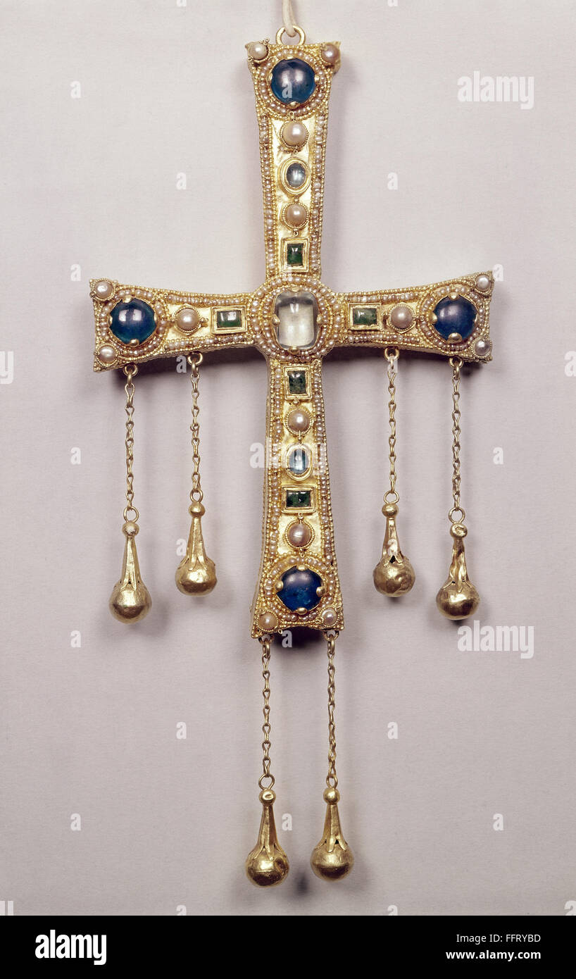 LOMBARD CROSS, 628 A.D. /nThe jewelled cross from the funerary crown of ...