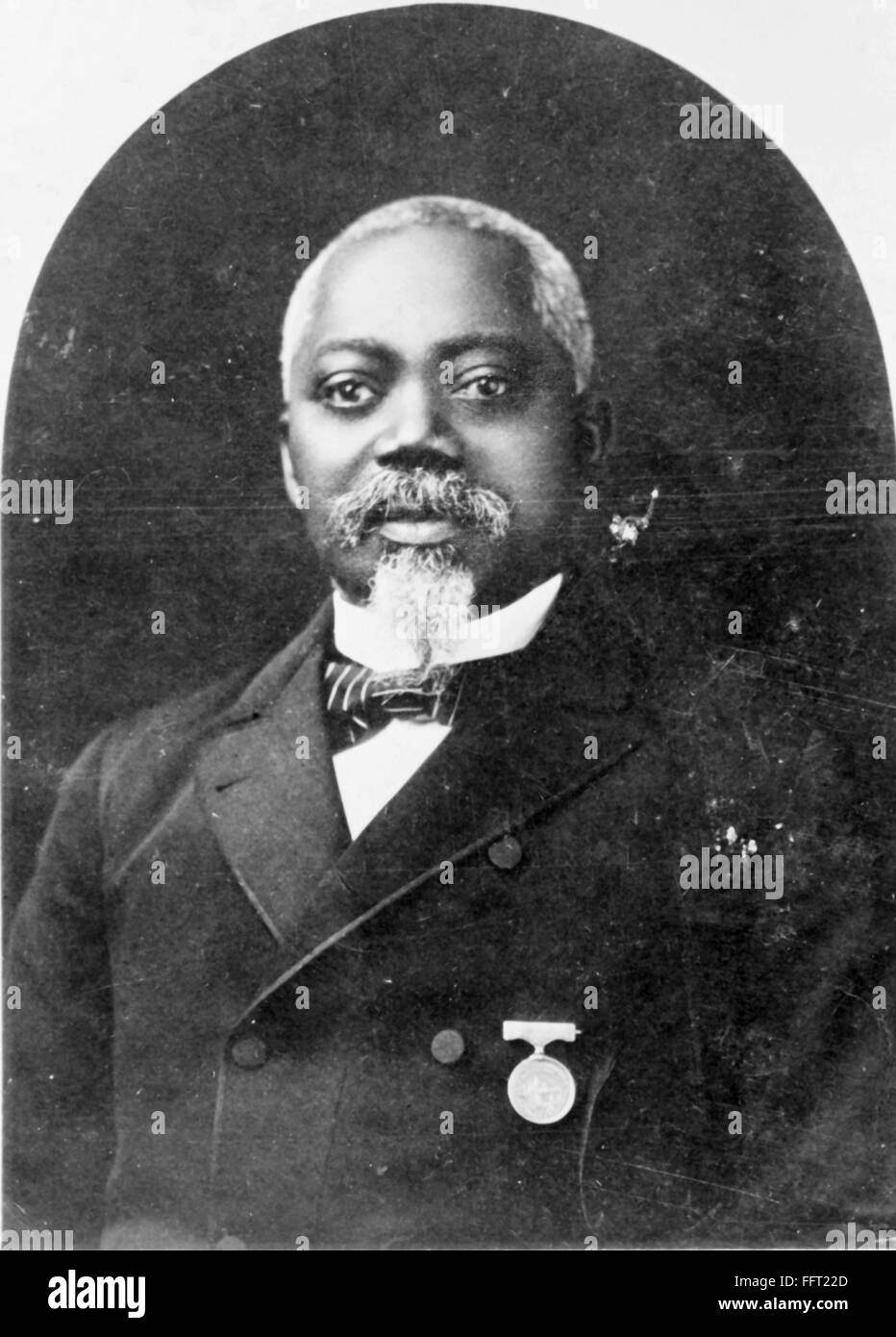 WILLIAM HARVEY CARNEY /n(1840-1908). American Civil War sergeant and ...