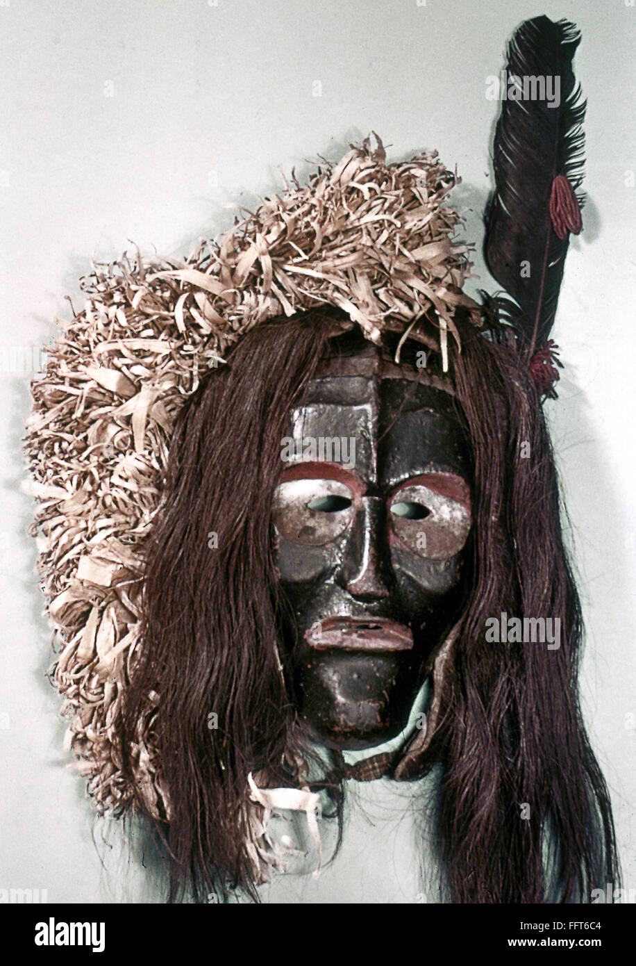 ONONDAGA FALSE FACE MASK. /nFalse Face 'Harvest' mask used in rituals ...