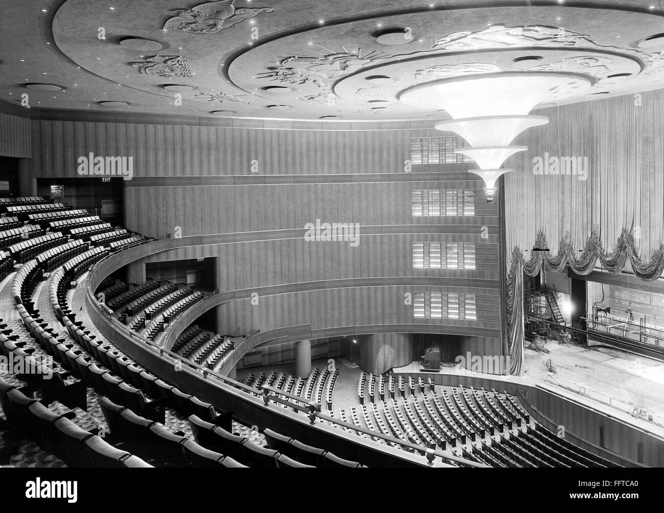 NEW YORK CITY: ROXY THEATER. /nInterior of the Roxy Theater on 50th ...