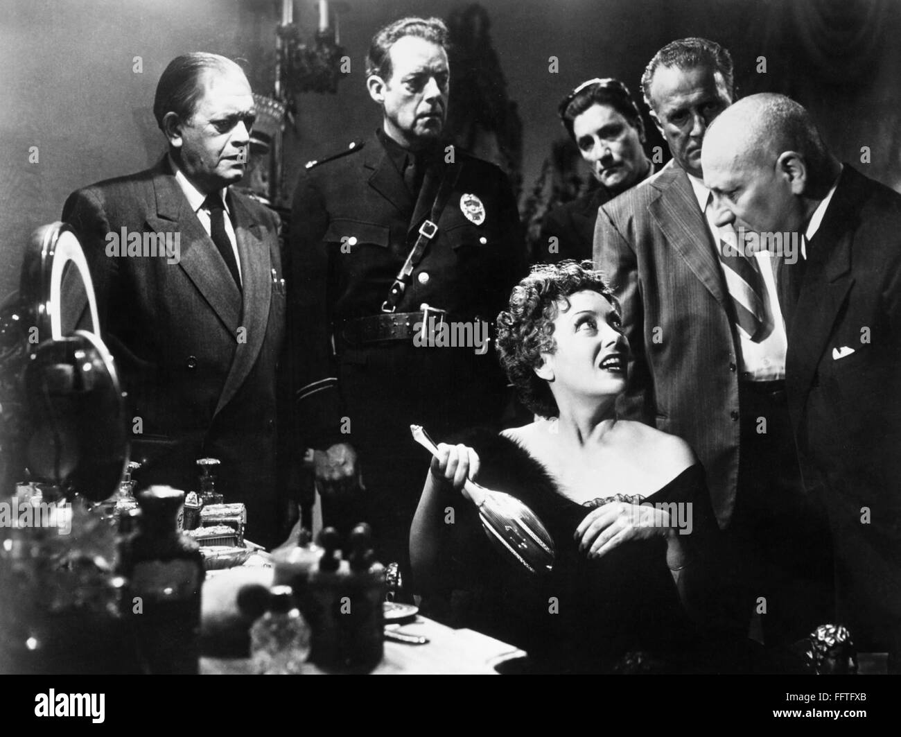 SUNSET BOULEVARD, 1950. /nGloria Swanson as Norma Desmond and Erich von ...