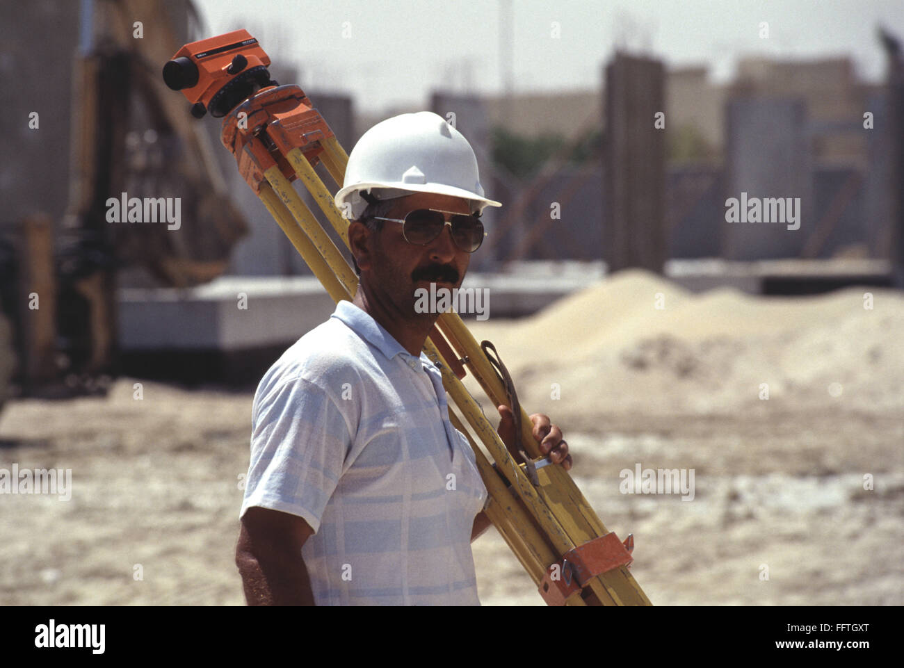 Saudi arabia construction site hi-res stock photography and images - Alamy
