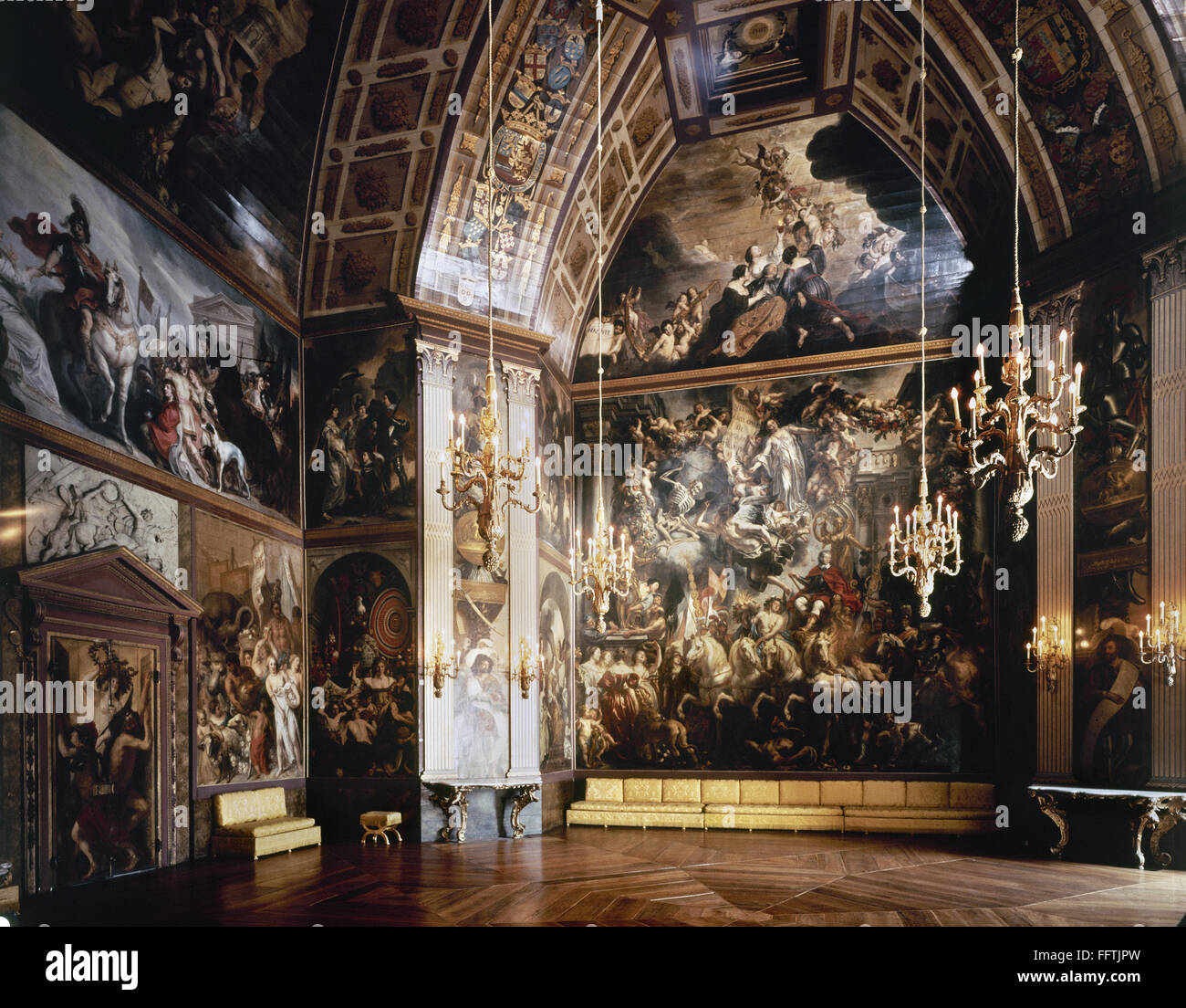HOLLAND: HUIS TEN BOSCH. /nThe interior of Orange Hall at Huis ten ...