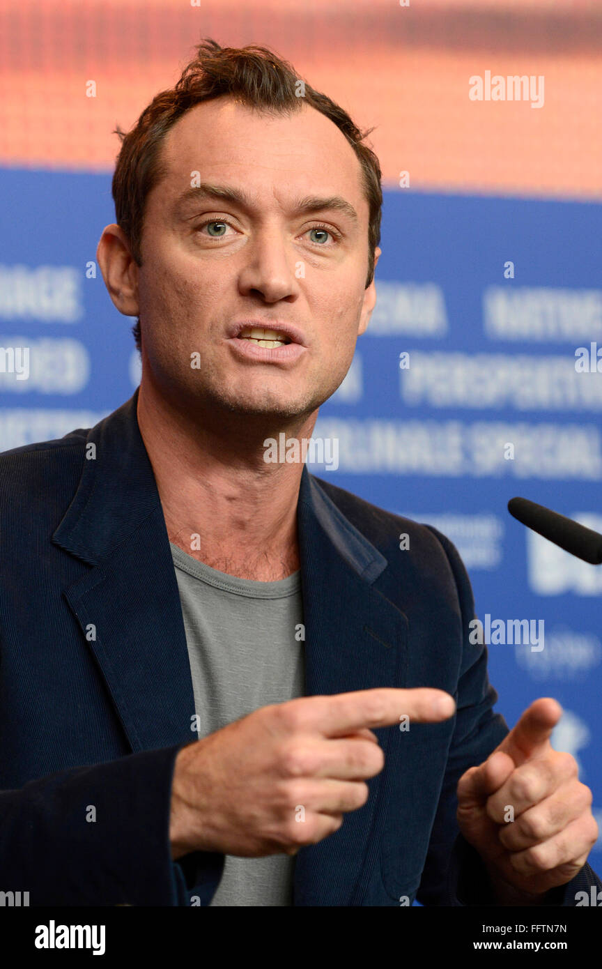 Berlin, Germany. 16th Feb, 2016. Colin Firth during the 'Genius' press ...
