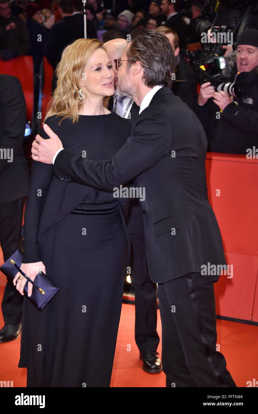 Berlin, Germany. 16th February, 2016. Laura Linney Guy Pearce/attending ...