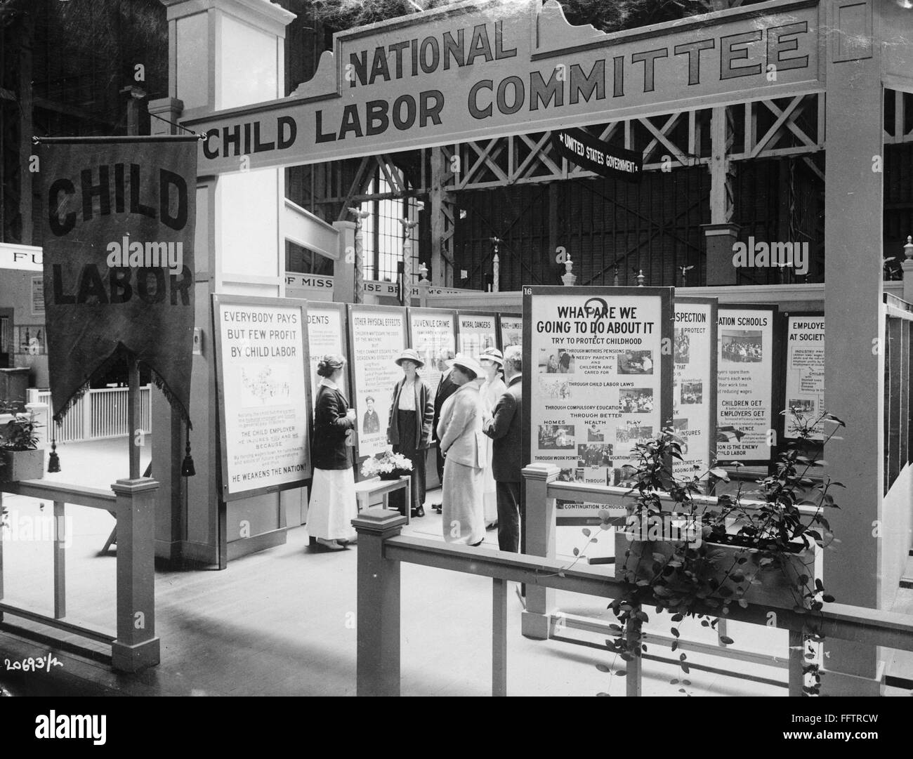 CHILD LABOR EXHIBIT, 1914. /nNational Child Labor Committee exhibit at ... CHILD LABOR EXHIBIT, 1914. /nNational Child Labor Committee exhibit at ...