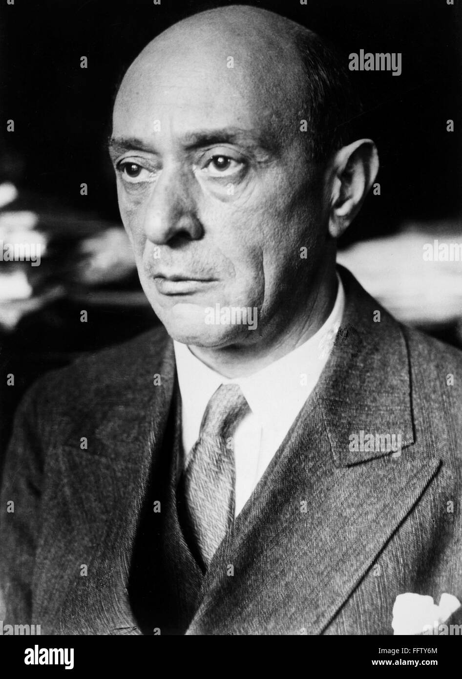 ARNOLD SCHOENBERG /n(1874-1951). Austrian composer Stock Photo - Alamy