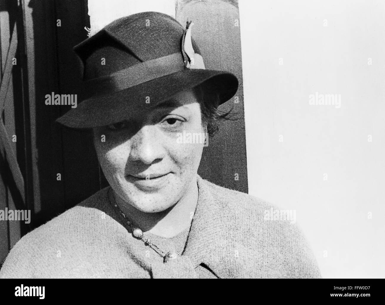 ADA 'BRICKTOP' SMITH /n(1894-1984). American singer, dancer, and ...