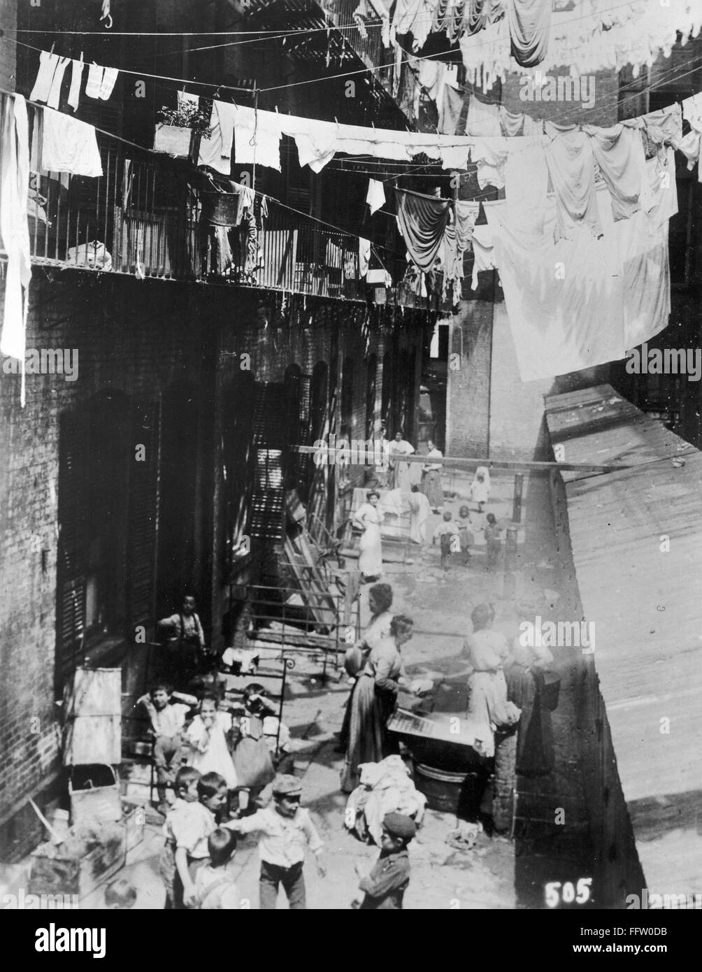 New york tenement yard hi-res stock photography and images - Alamy