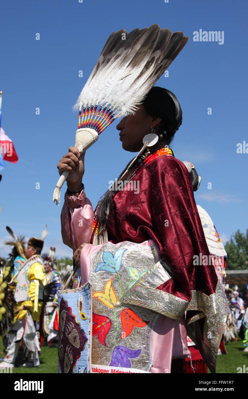 Shakopee Mdewakanton Sioux Community Wacipi Pow Wow, Native American ...