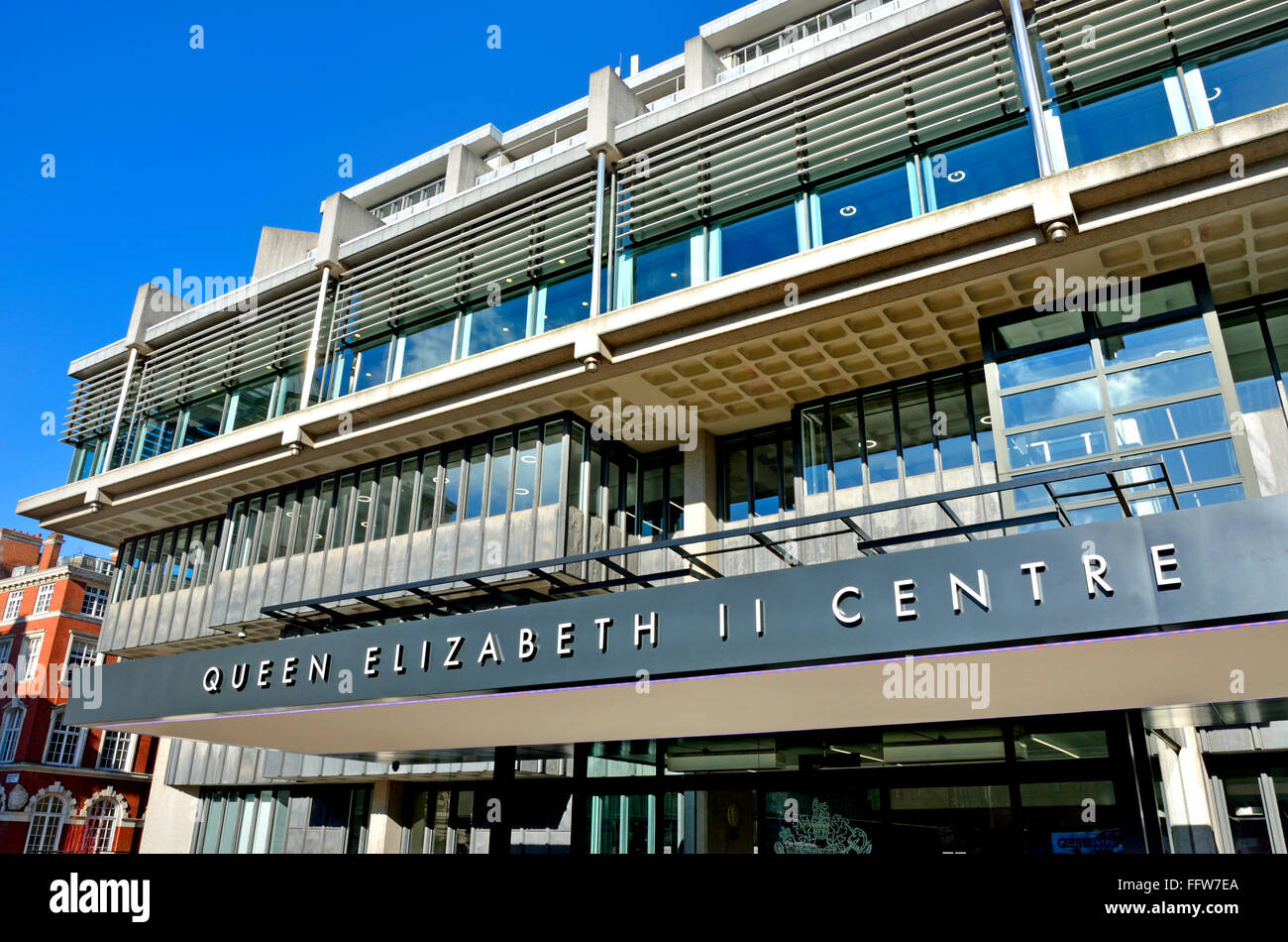 Queen elizabeth ii conference center hi-res stock photography and ...
