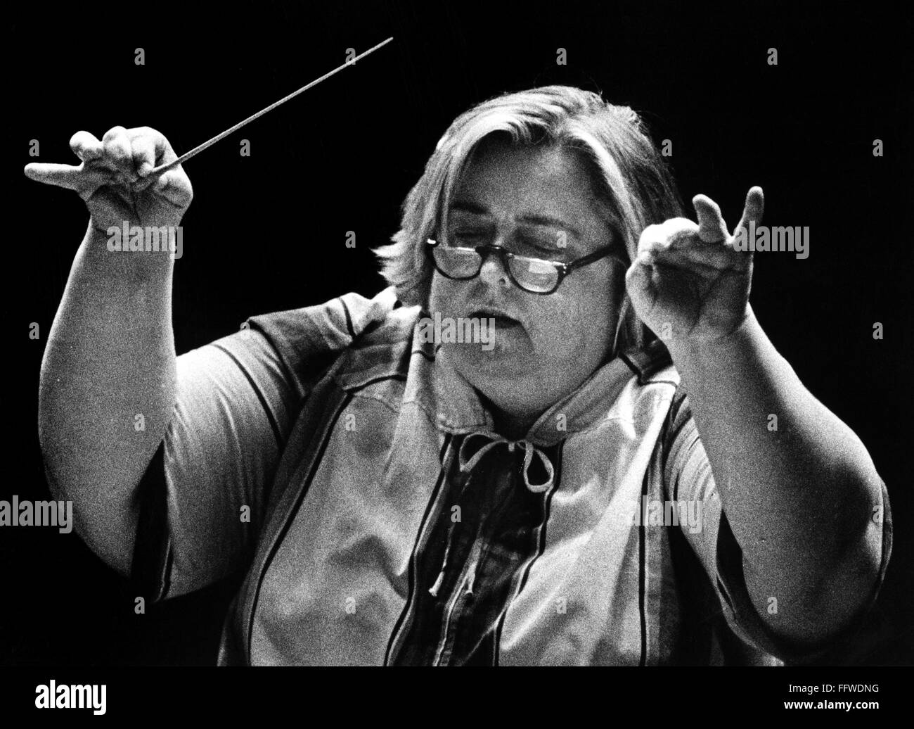 SARAH CALDWELL (1924-2006). /nAmerican opera conductor, impresario, and ...