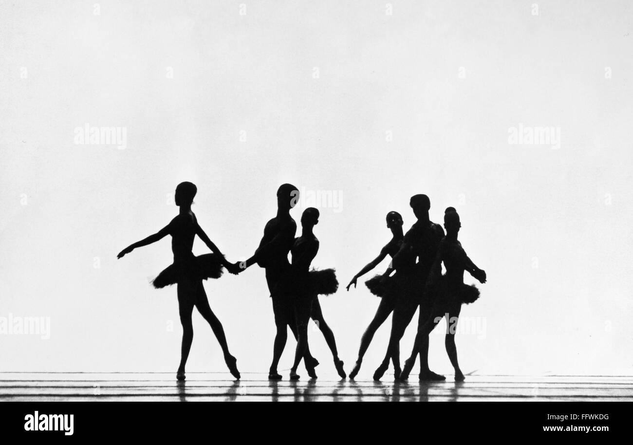 BALLET: DESIGN FOR STRINGS. /nPerformers in a Dance Theatre of Harlem ...