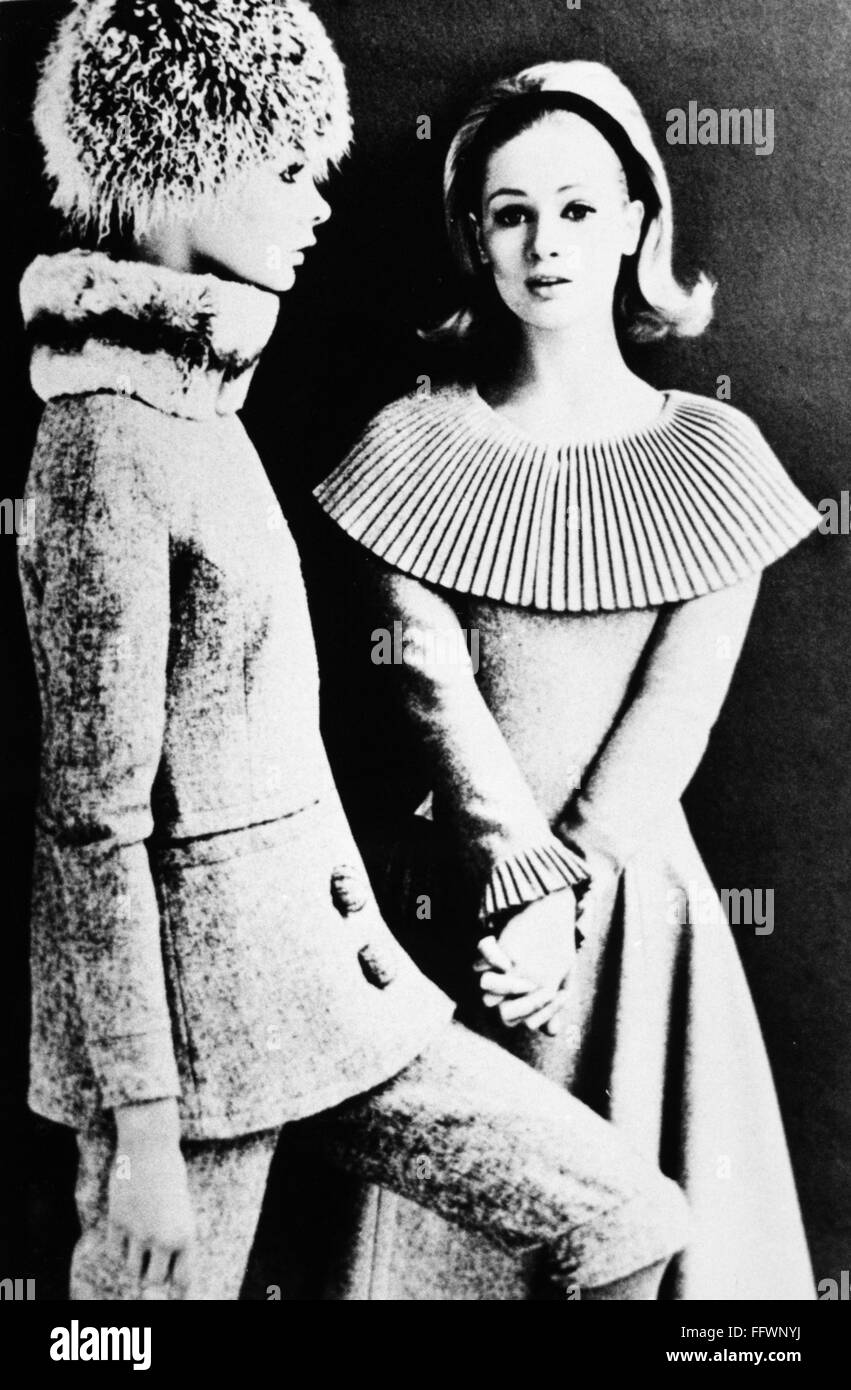 Nmodels hi-res stock photography and images - Alamy