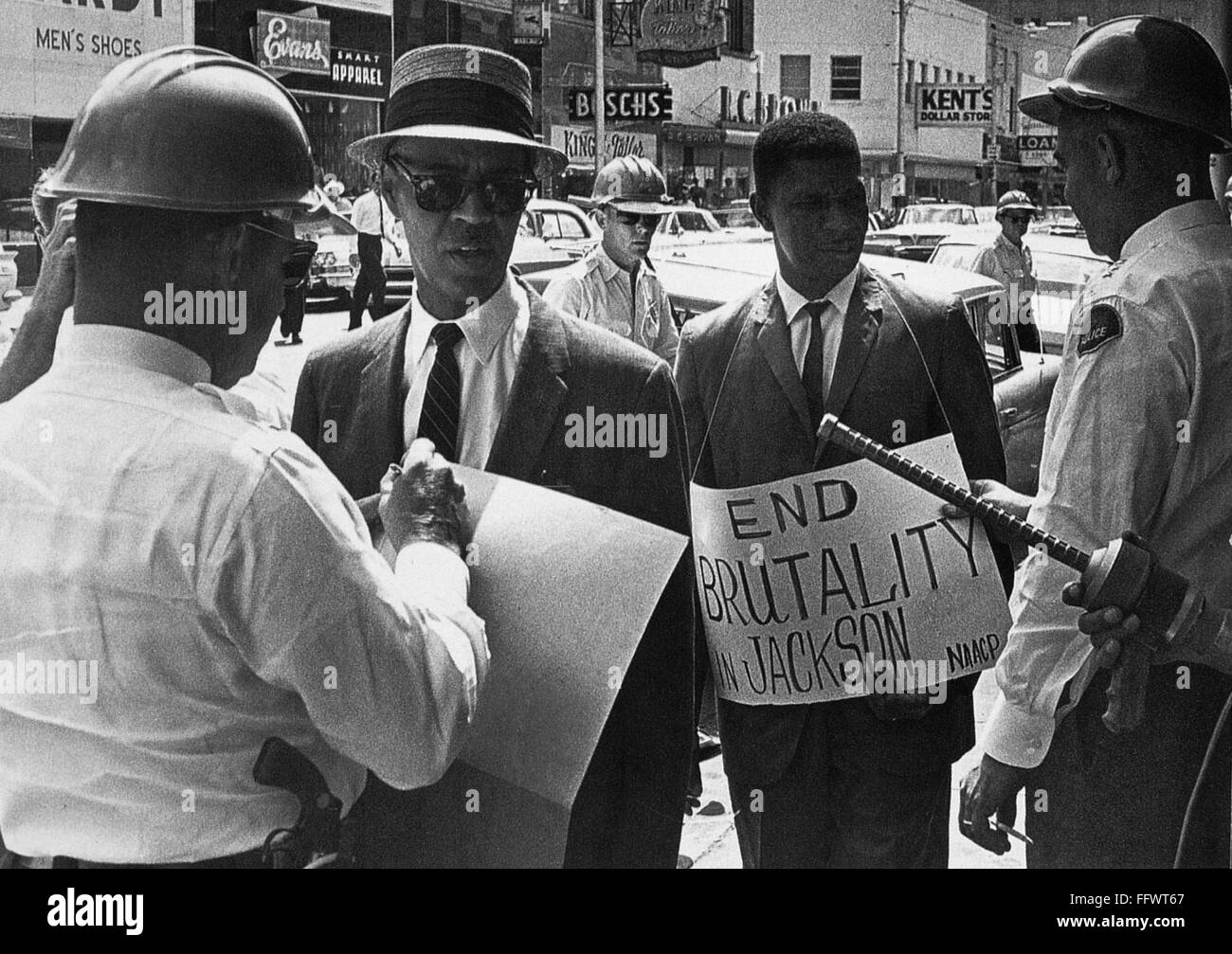 Police picket Black and White Stock Photos & Images - Alamy