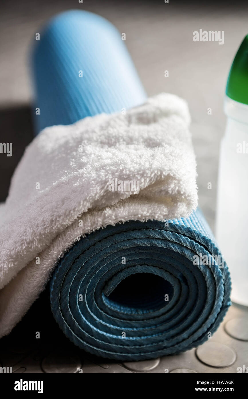 Rolled exercise mat hi-res stock photography and images - Alamy