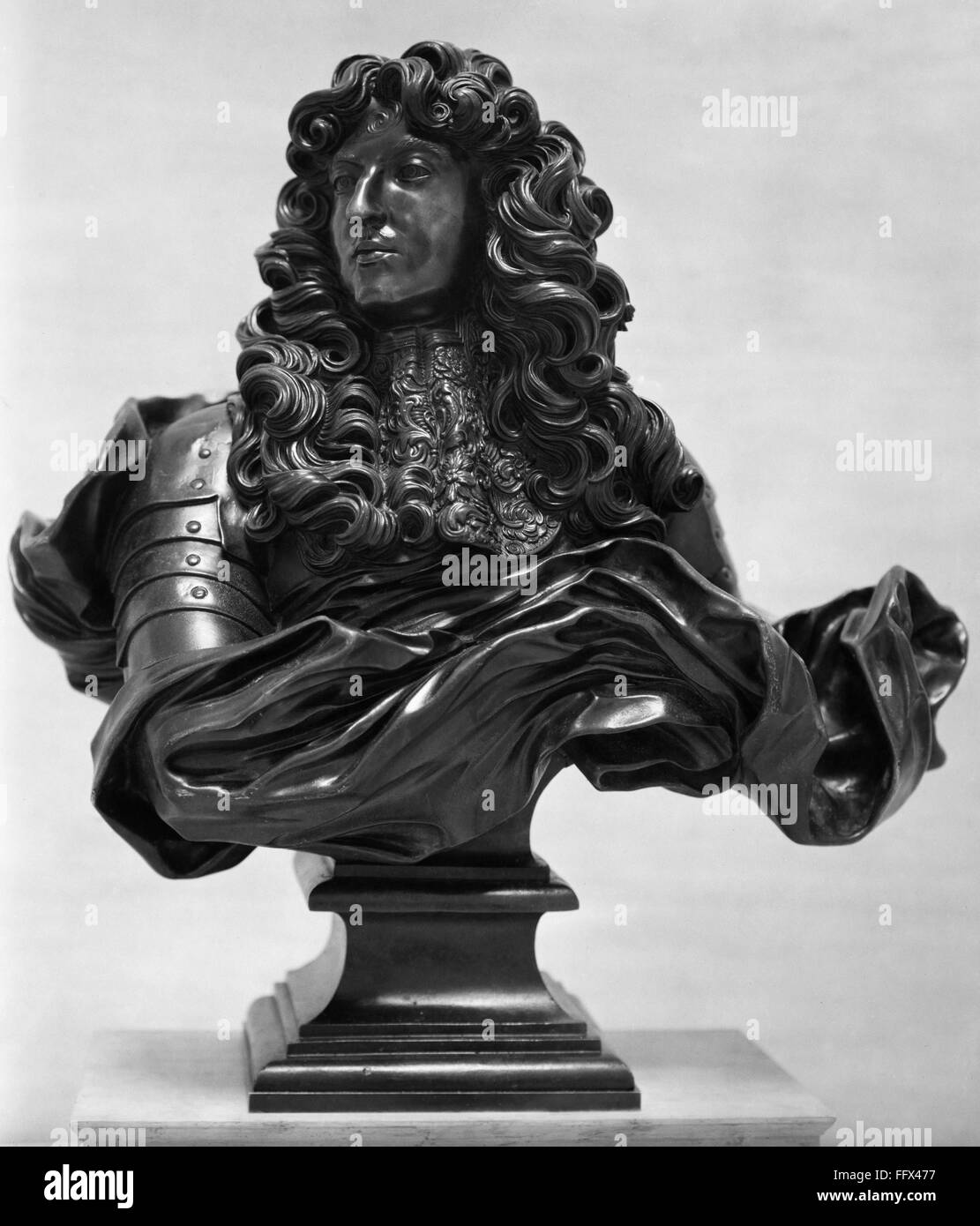 Gian lorenzo bernini louis xiv hi-res stock photography and images - Alamy