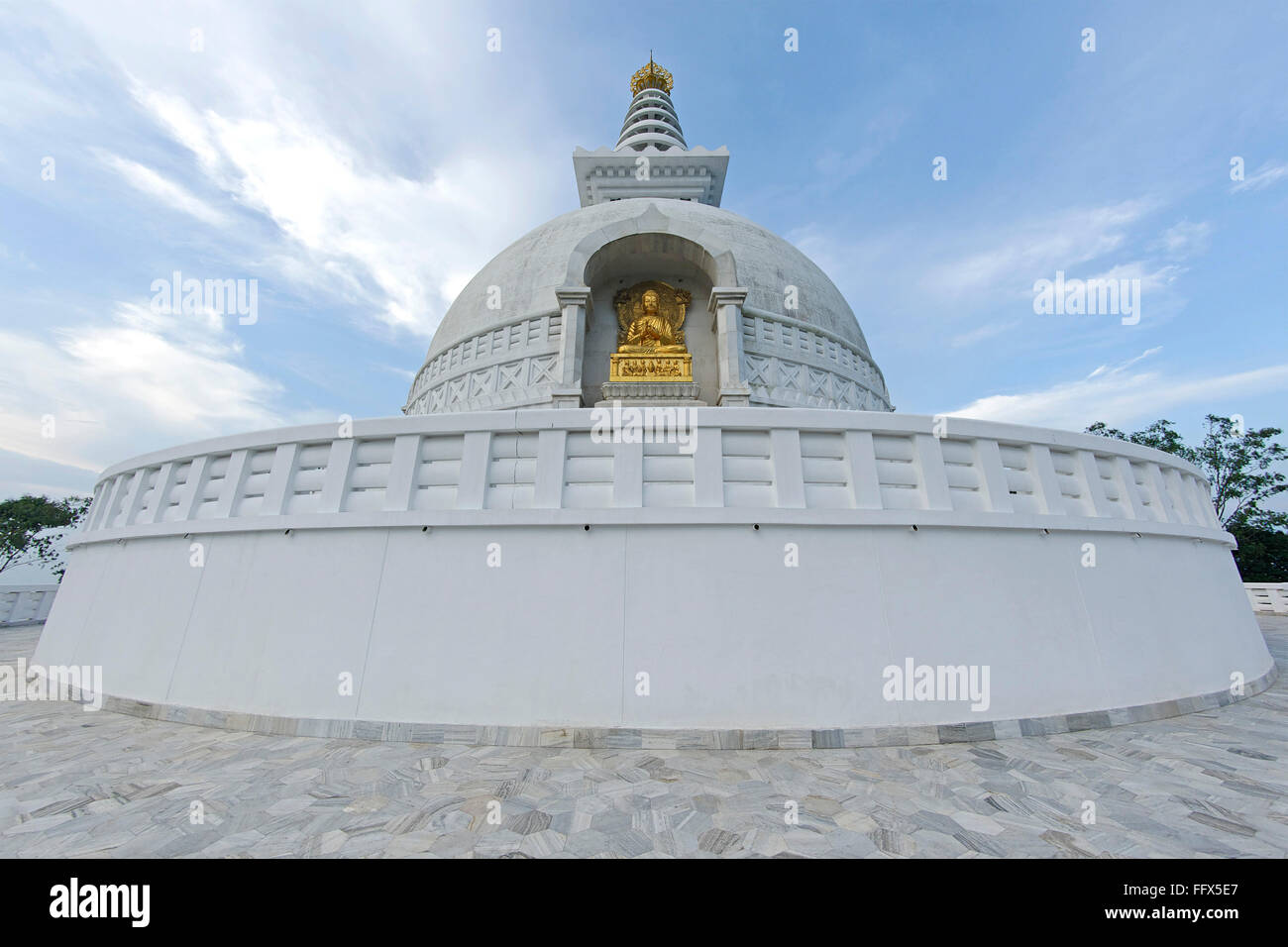 Shanti stupa hi-res stock photography and images - Alamy