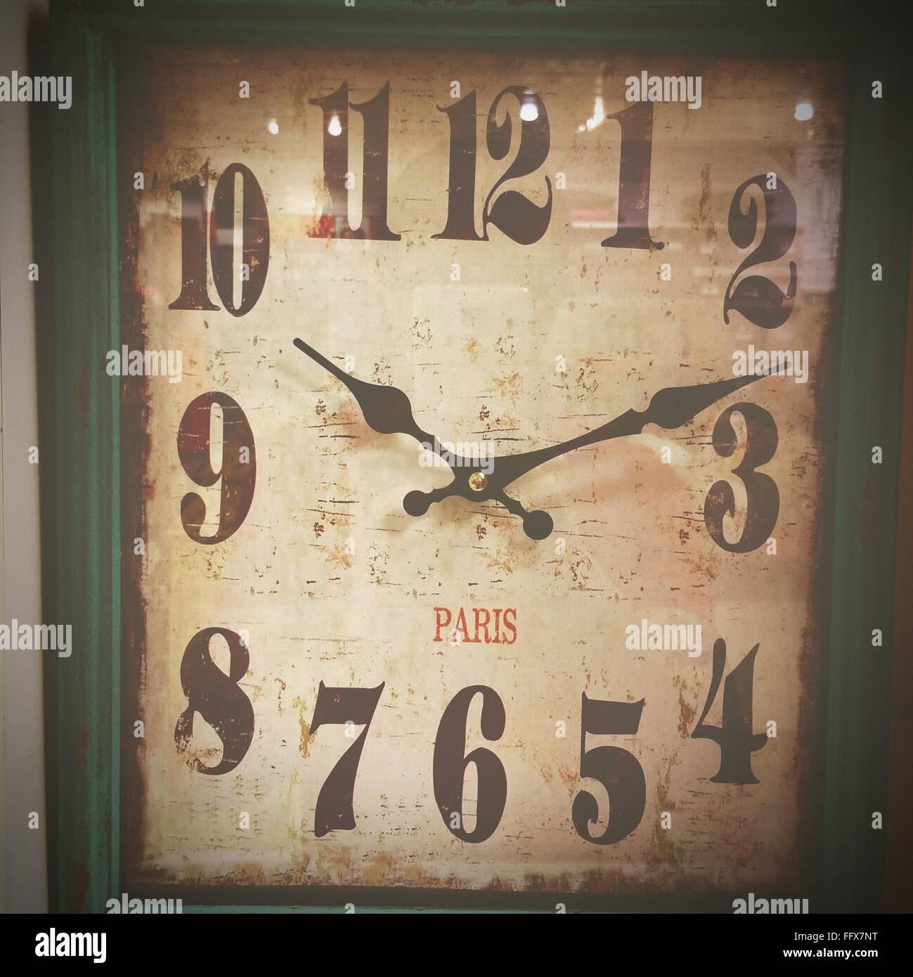 Clock face close up hi-res stock photography and images - Alamy