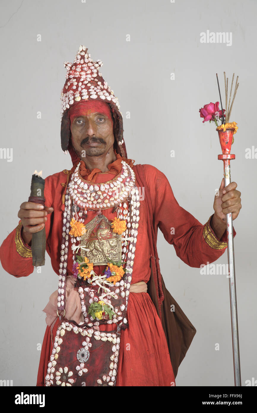 Gondhali High Resolution Stock Photography and Images - Alamy