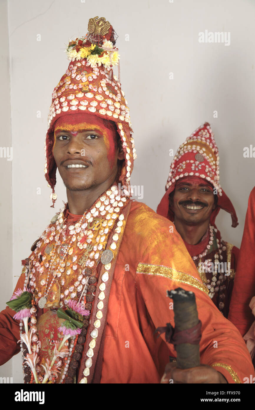 Gondhali from Sholapur District , Maharashtra , India MR#687W , 687V ...