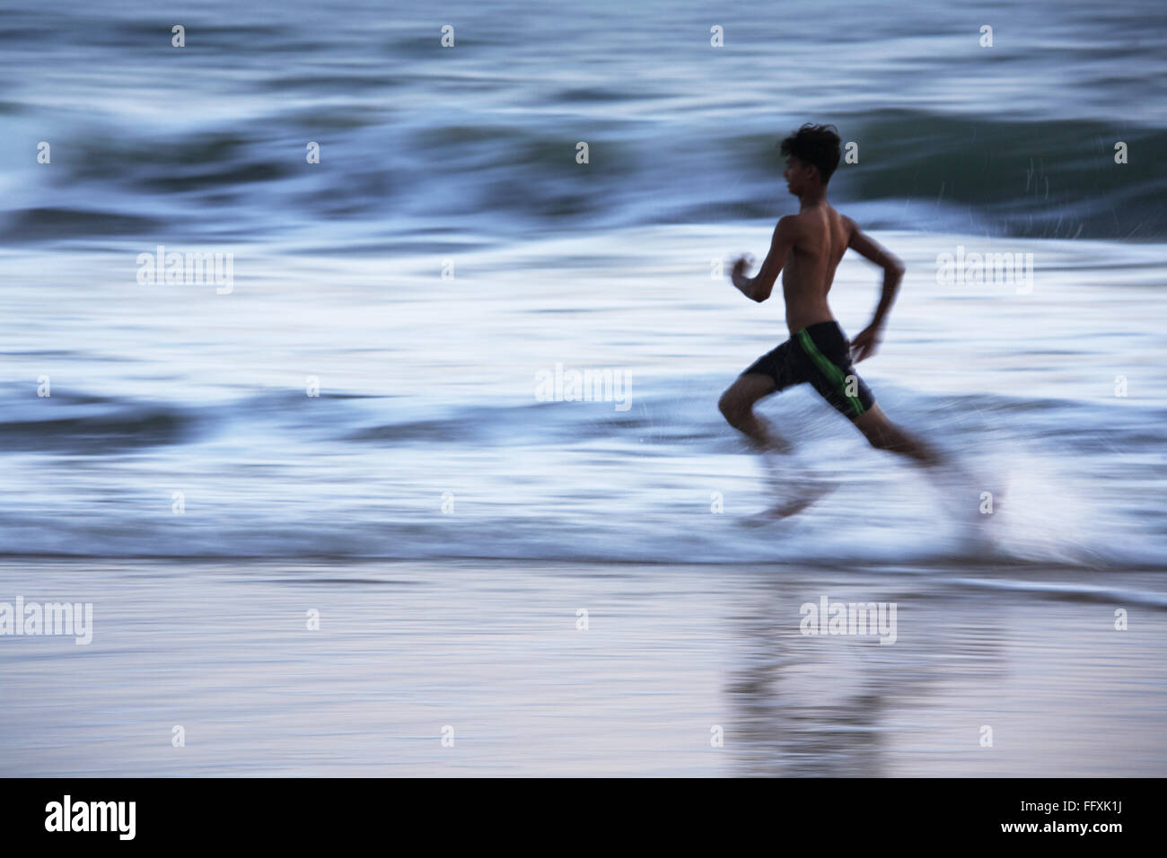 Wave running hi-res stock photography and images - Alamy