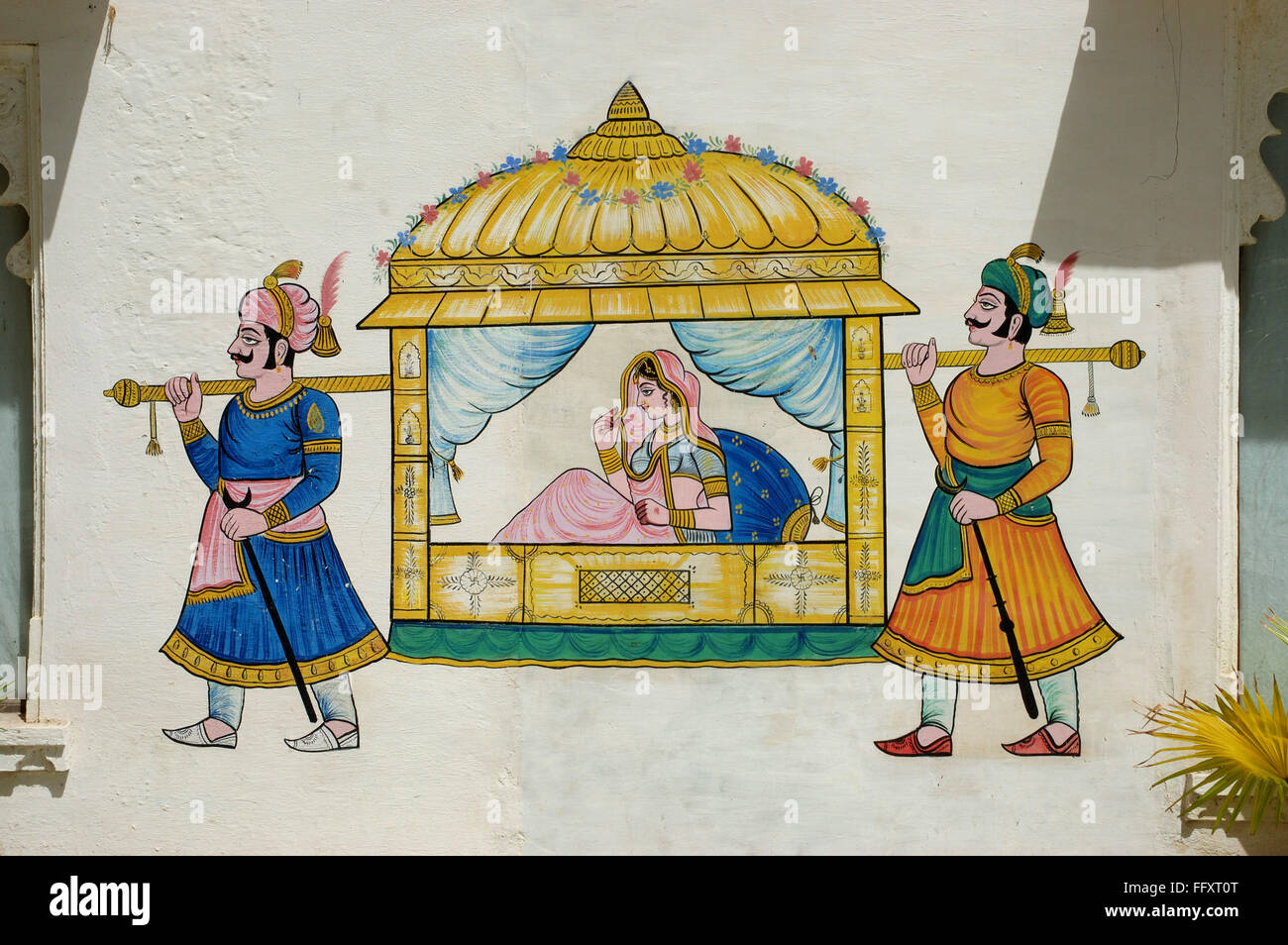 Palanquin with queen hi-res stock photography and images - Alamy