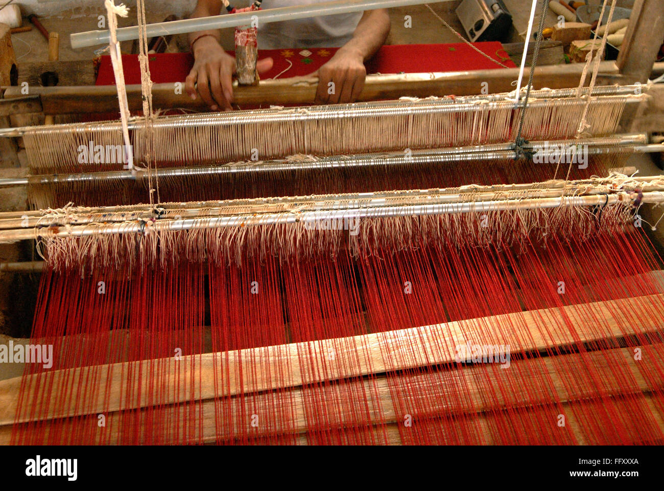 Weaving Process High Resolution Stock Photography and Images - Alamy