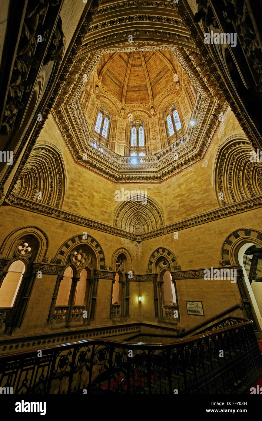 Inside Victoria Terminus VT now Chhatrapati Shivaji Terminus CST ...