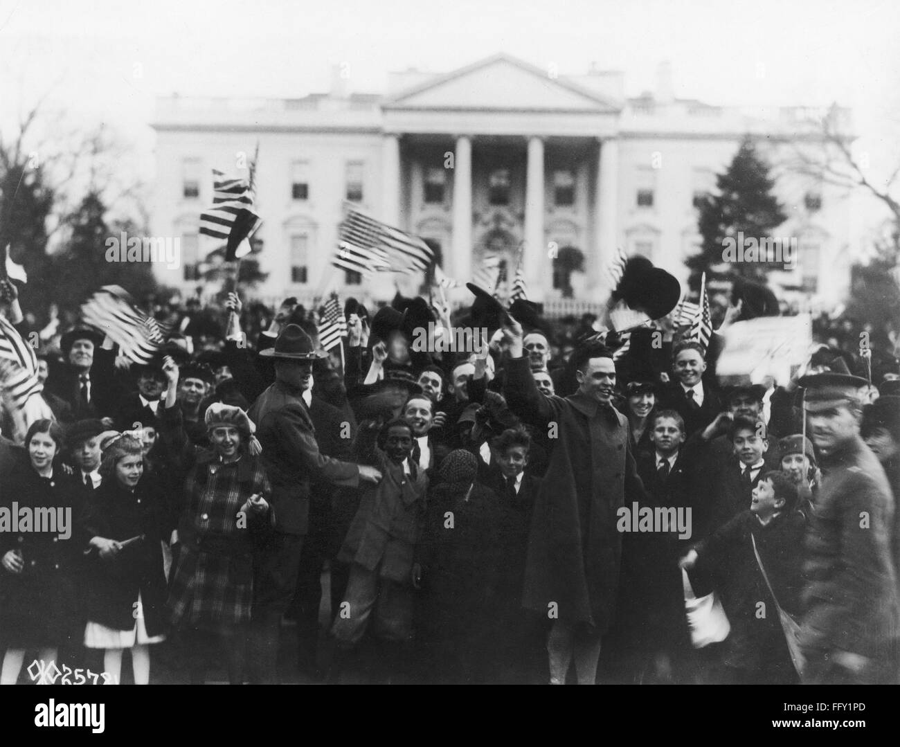 Celebrating armistice day 1918 hi-res stock photography and images - Alamy