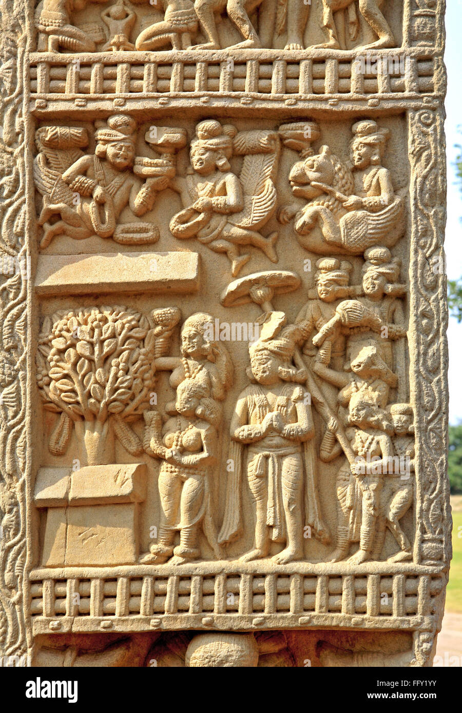 Close up view of north gateway pillar of stupa 1 showing different ...