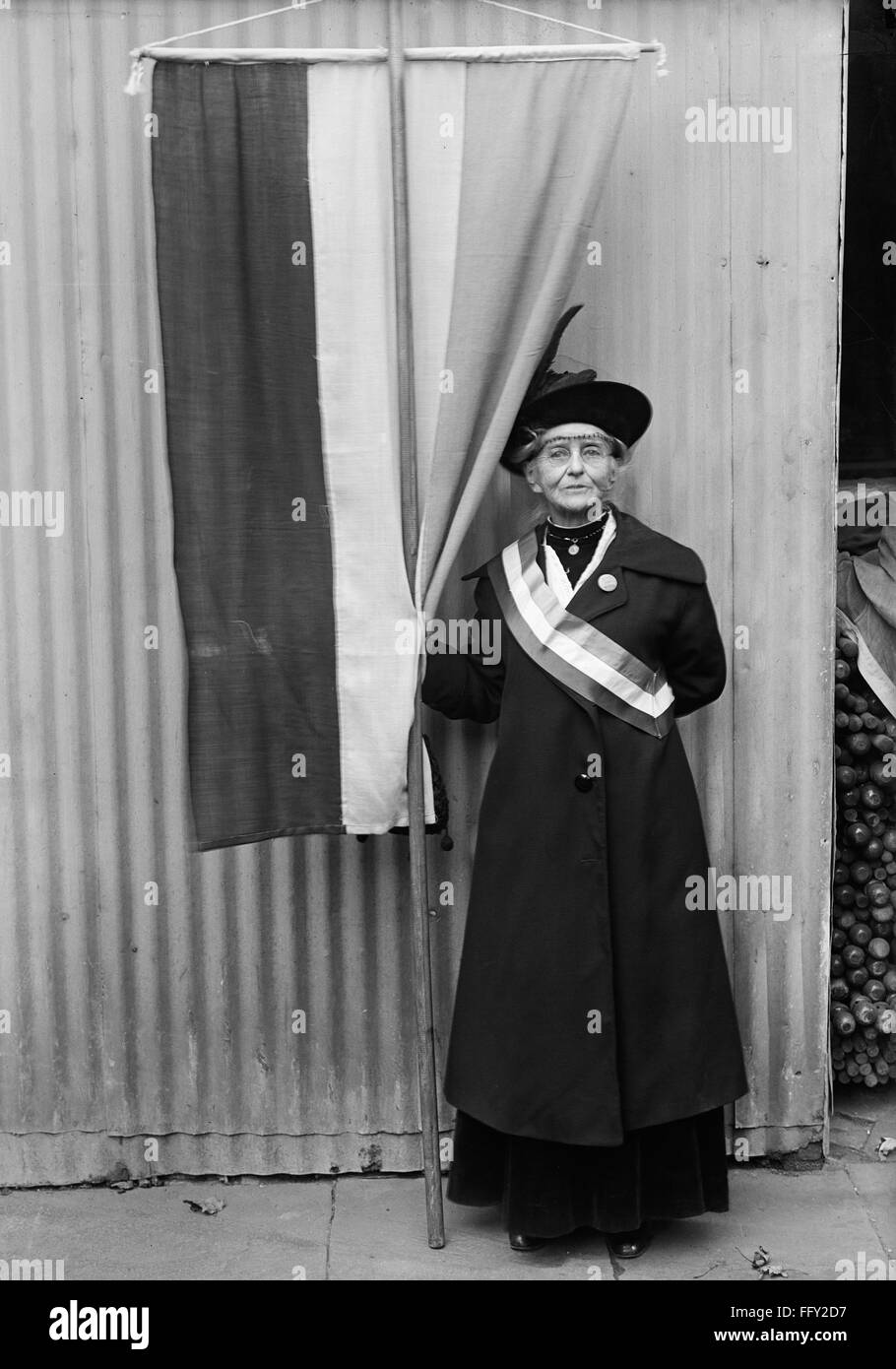 Suffragette suffragette hi-res stock photography and images - Alamy