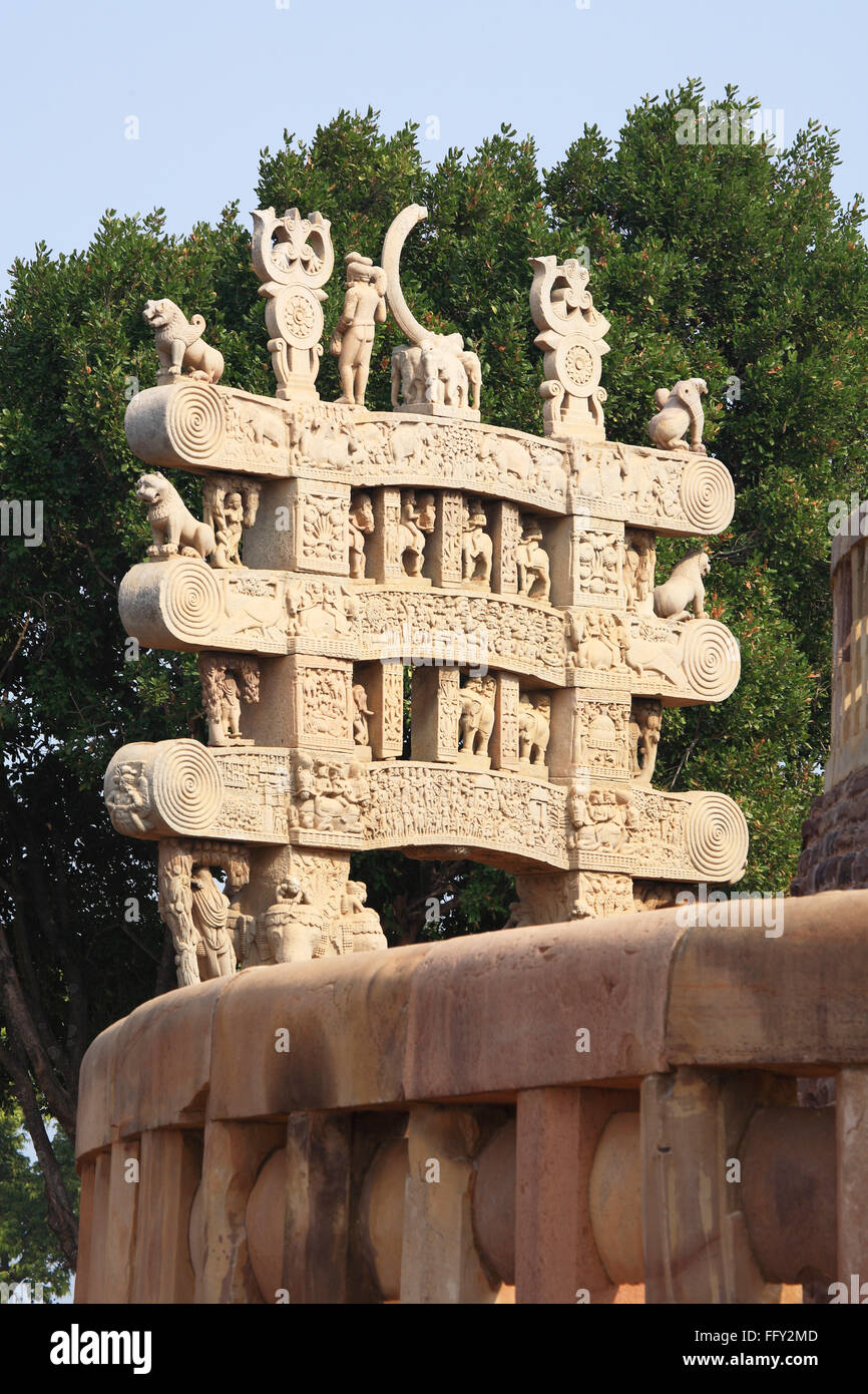 Sanchi stupa sculpture hi-res stock photography and images - Alamy