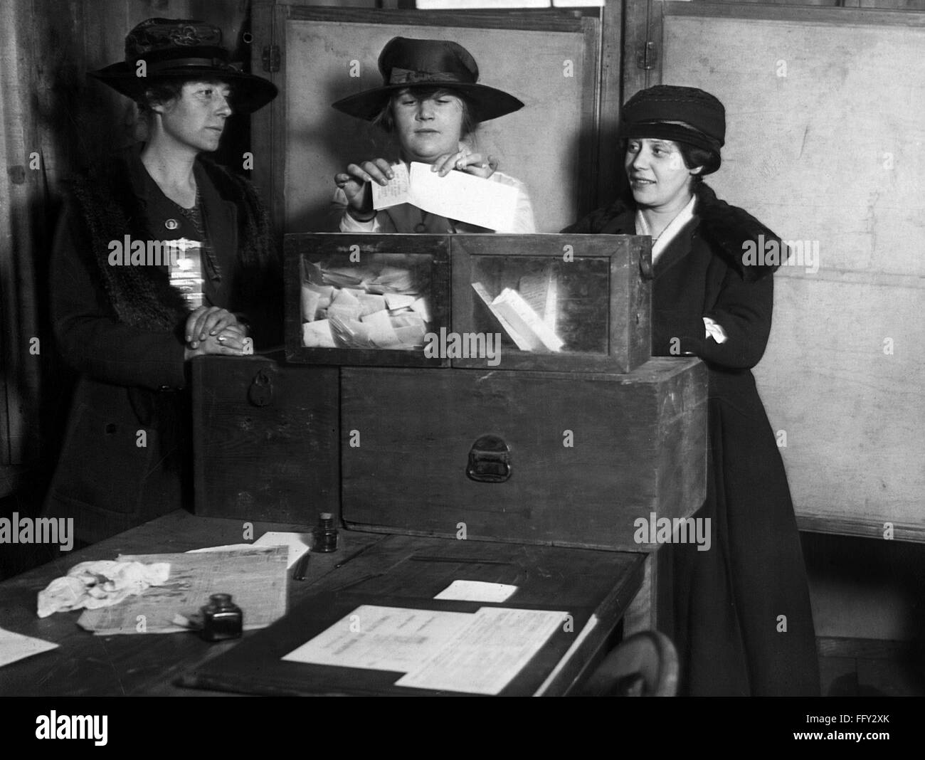 Women suffrage ballot box hi-res stock photography and images - Alamy