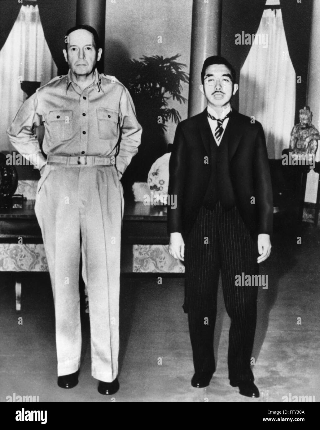 Emperor hirohito portrait hi-res stock photography and images - Alamy