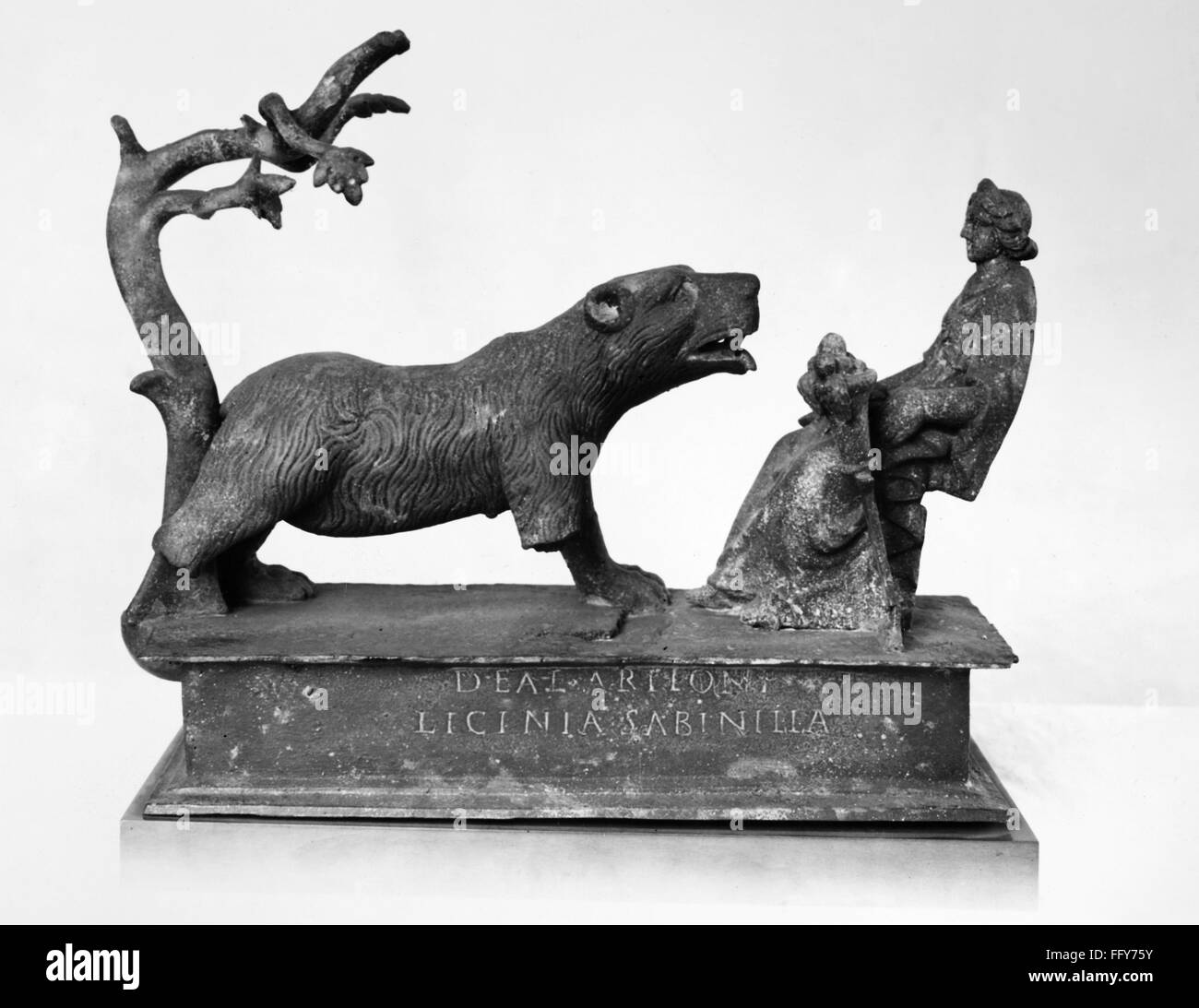 Tree goddess hi-res stock photography and images - Alamy