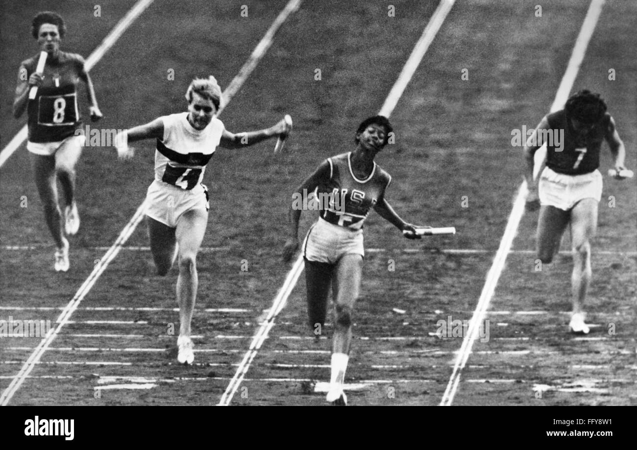 Wilma rudolph 1960 hi-res stock photography and images - Alamy