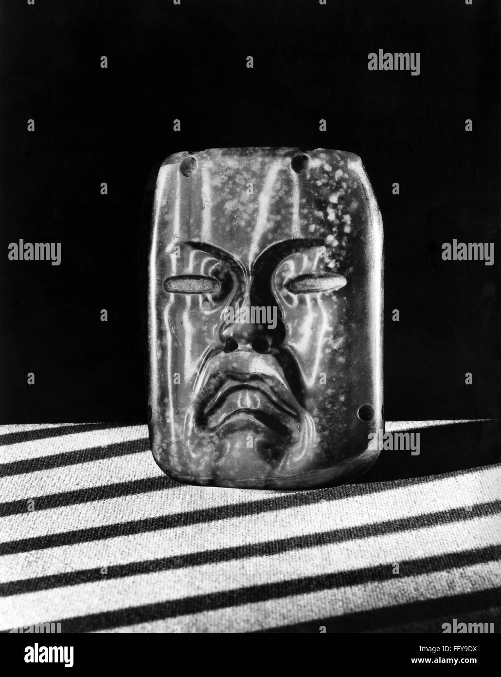 Olmec jade High Resolution Stock Photography and Images - Alamy