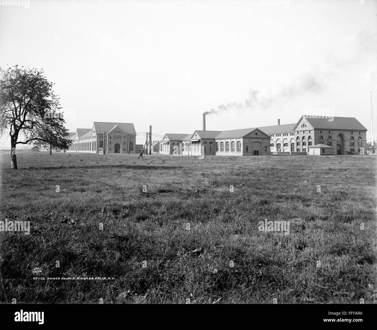 NIAGARA FALLS POWER PLANT. /nThe Edward Dean Adams Power Plant at ...