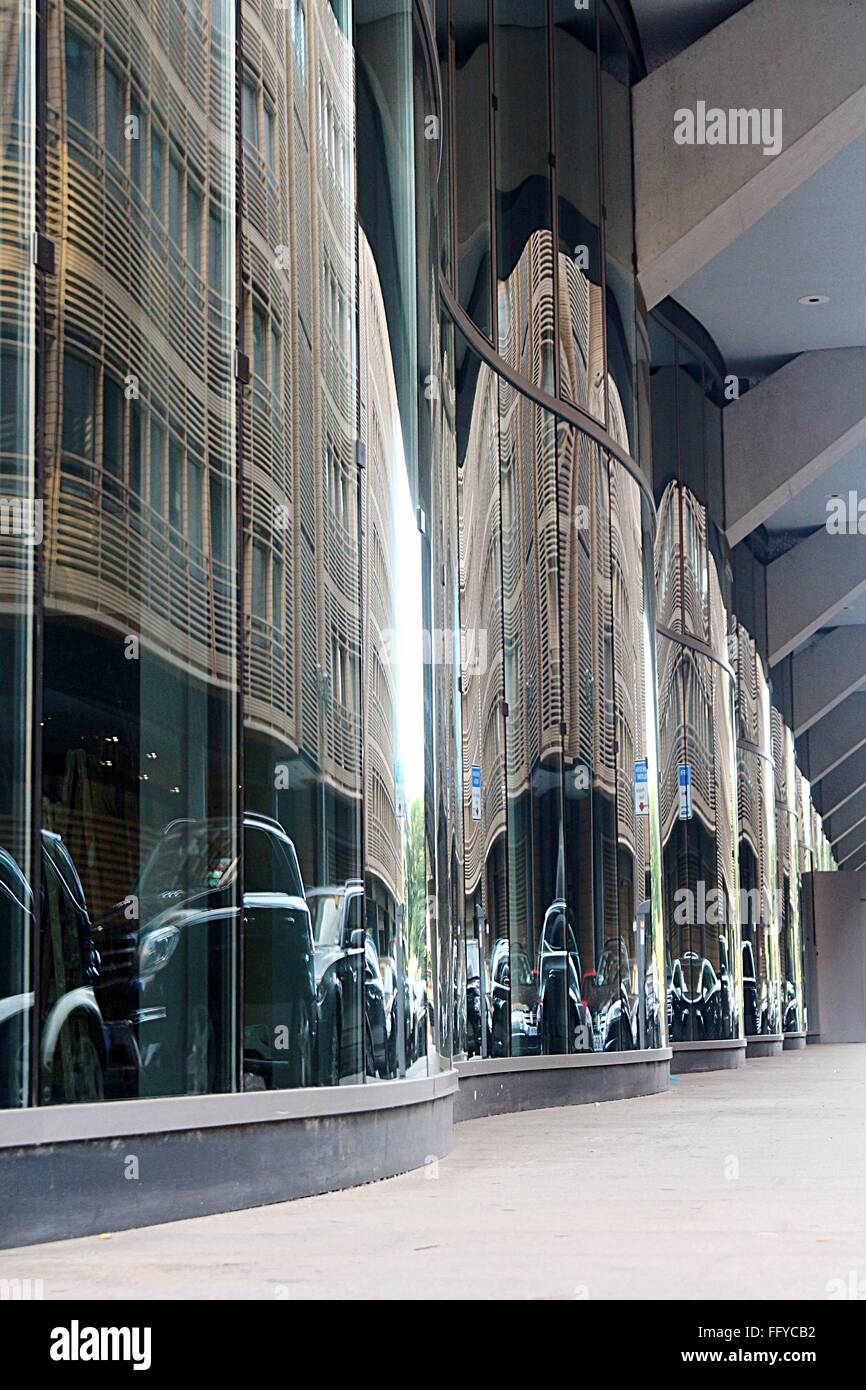 Architecture glass structure hi-res stock photography and images - Alamy