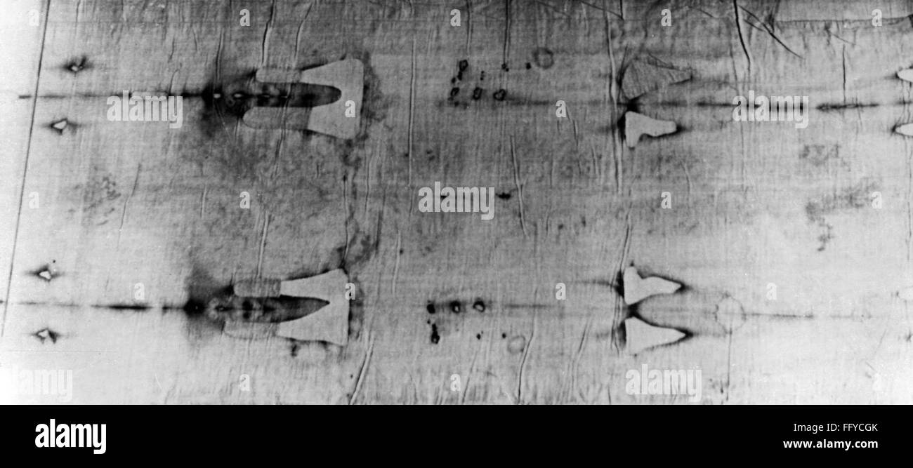 SHROUD OF TURIN. /nThe Shroud of Turin, a linen fragment believed to be ...