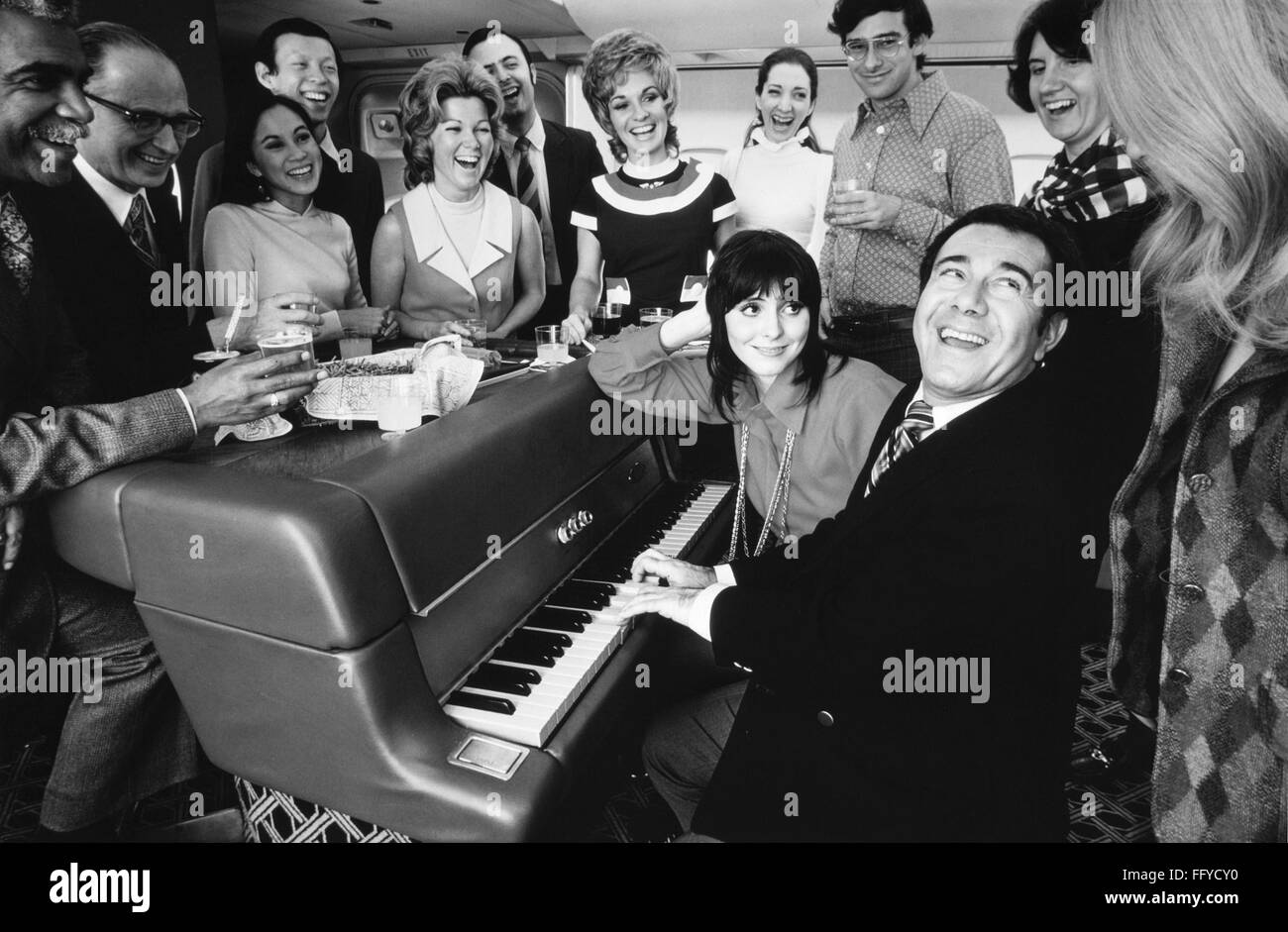 AMERICAN AIRLINES LOUNGE. /nThe piano lounge on an American Airlines ...
