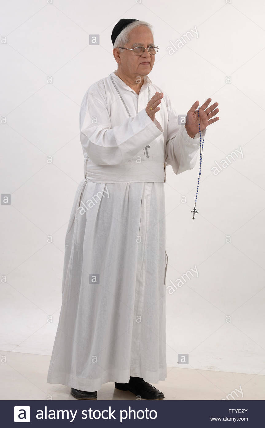 Religious Jewish Man Praying Wearing Stock Photos & Religious Jewish ...
