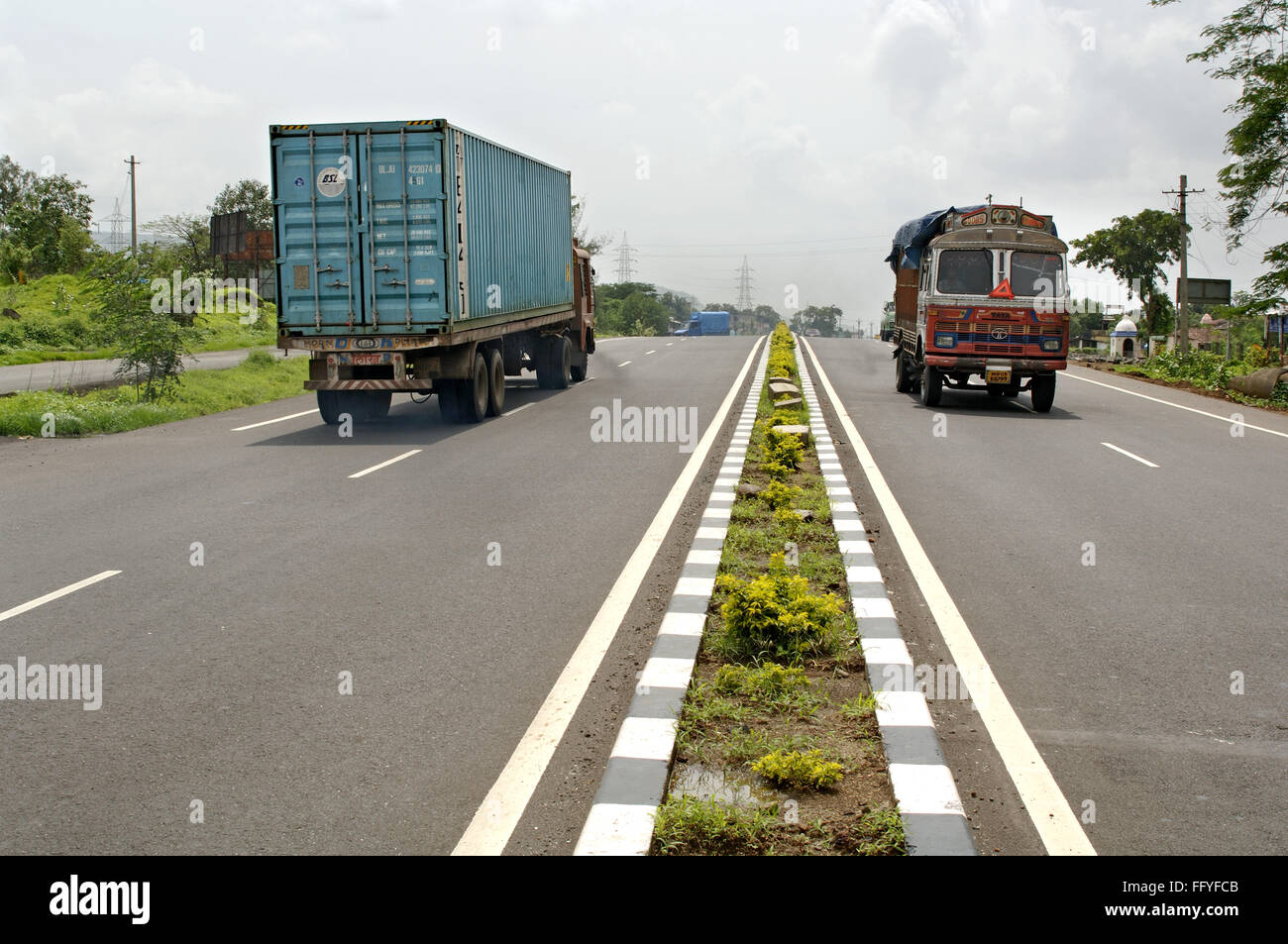 Indian container truck india hi-res stock photography and images - Alamy