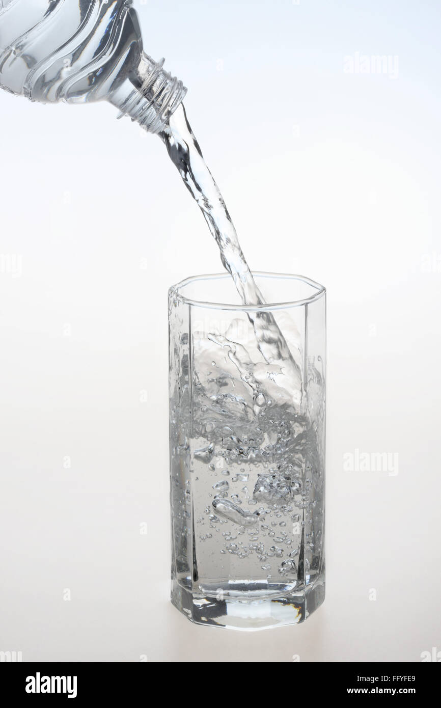 Pouring water hi-res stock photography and images - Alamy