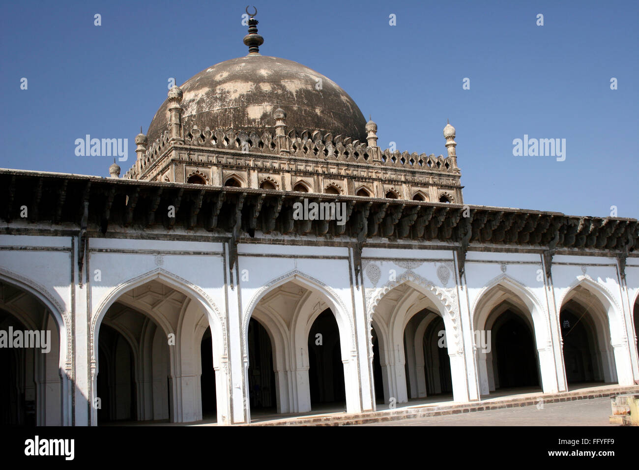 Jama masjid , Bijapur , Karnataka , India Stock Photo - Alamy