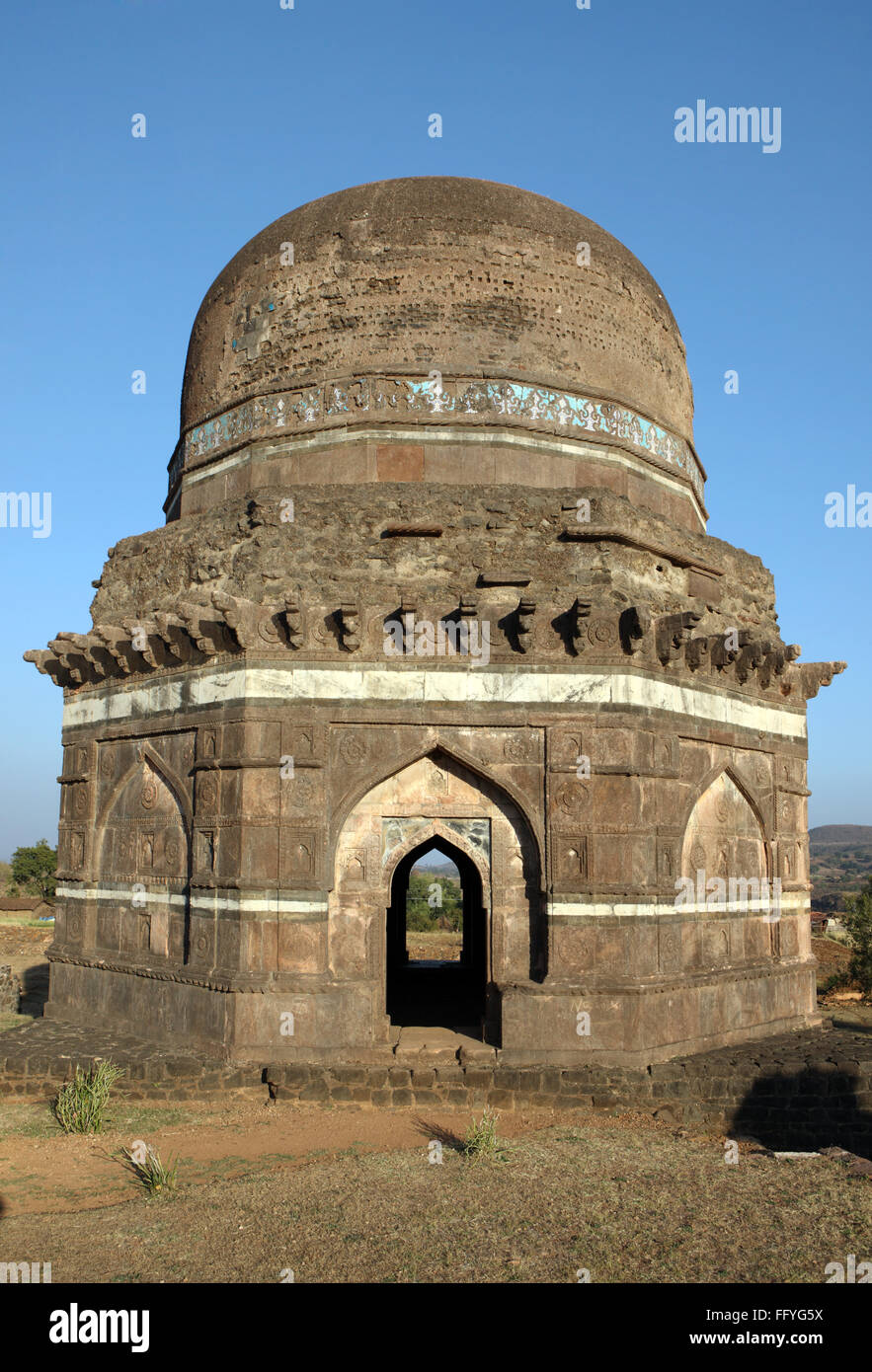 Palace ; Mandu ; Dhar ; Madhya Pradesh ; India Stock Photo - Alamy