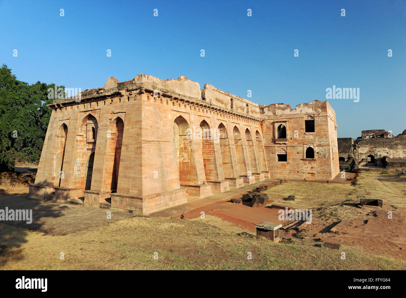 Hindola mahal or swing palace ; Mandu ; Dhar ; Madhya Pradesh ; India ...